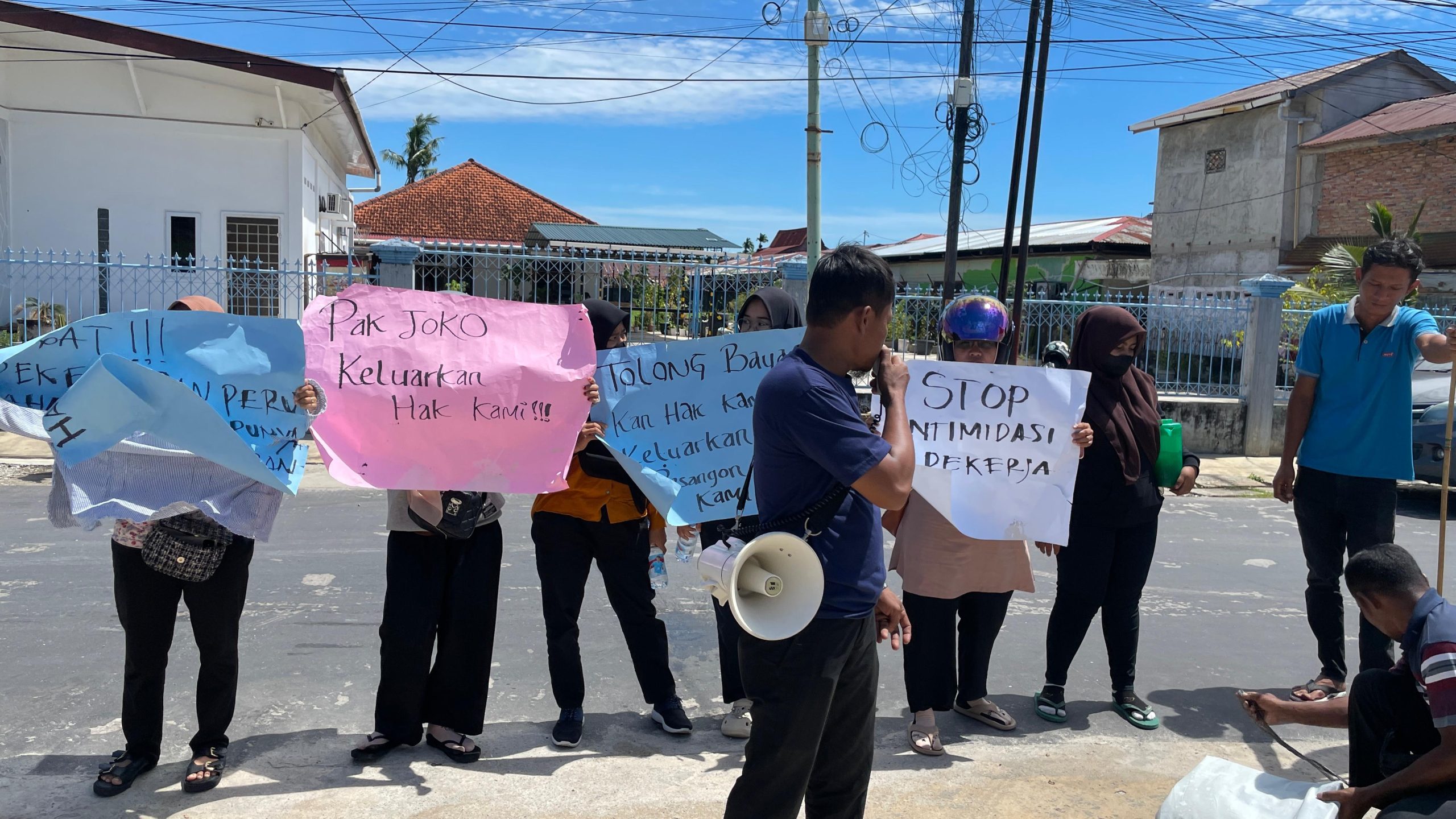 Tuntaskan Hak Kami, GPCN dan Ex Pekerja Kopi Rasa Sayang Kembali di ...