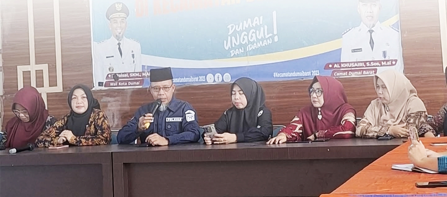 Kepala Bidang Pengelolaan Sampah dan Limbah B3 Melaksanakan Sosialisasi ...